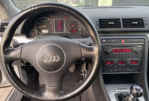 Grey Audi A4 2004 in Riga, with an engine capacity of 2.00 L and mileage of 340 thousand km for 1550 €, photo 8 on AUTOMOTO.COM.LV