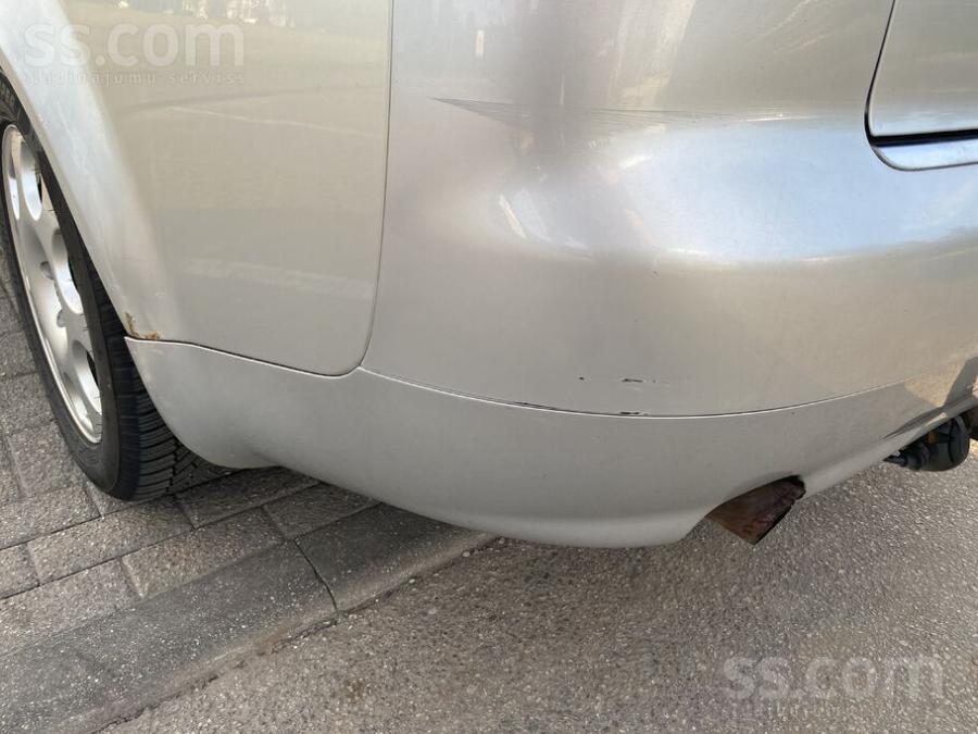 Grey Audi A4 2004 in Riga, with an engine capacity of 2.00 L and mileage of 340 thousand km for 1550 €, photo 16 on AUTOMOTO.COM.LV