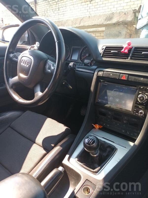 Grey Audi A4 2004 in Jelgava, with an engine capacity of 2.50 L and mileage of 325 thousand km for 2700 €, photo 5 on AUTOMOTO.COM.LV