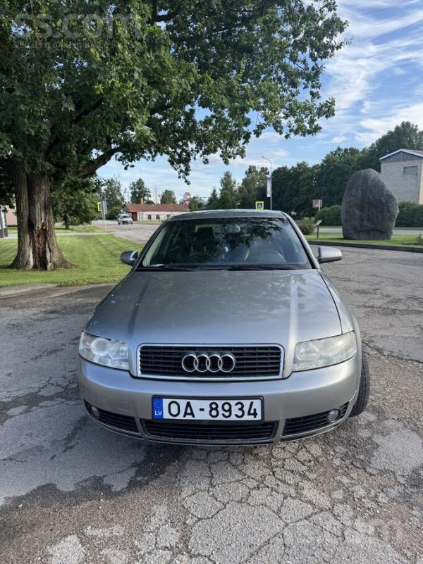 Pelēks Audi A4 2004 Dobele, ar dzinēja tilpumu 1.90 L un nobraukumu 43 tūkst. km par 1500 €, foto 6 vietnē AUTOMOTO.COM.LV