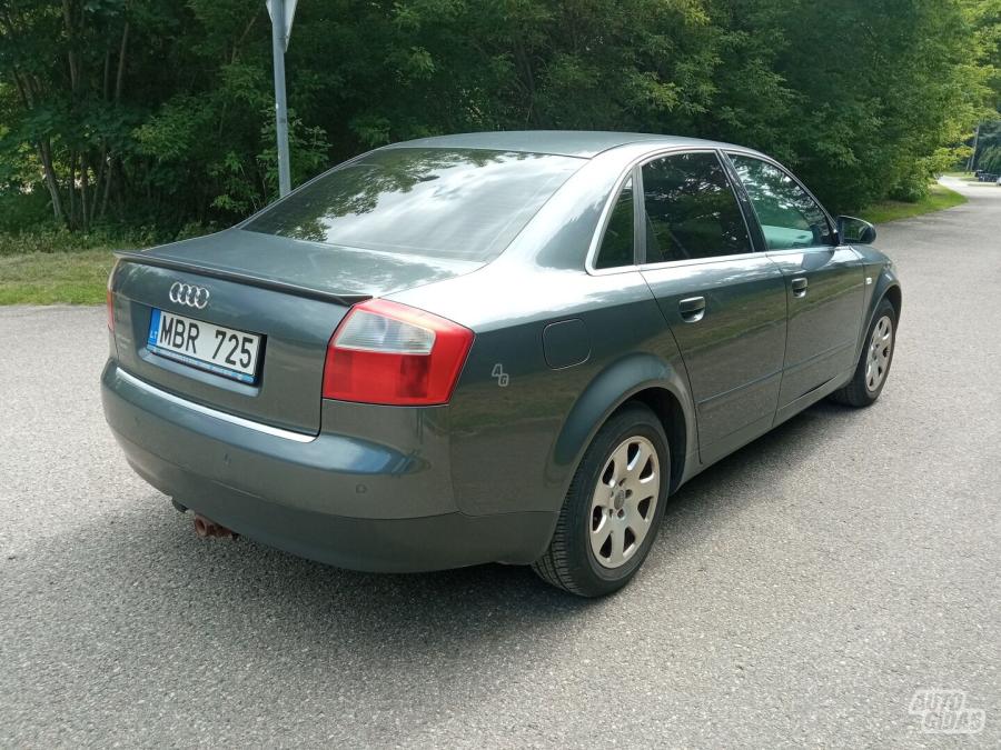 Grey Audi A4 2004 in Vilnius, with an engine capacity of 1.90 L and mileage of 242 thousand km for 1690 €, photo 5 on AUTOMOTO.COM.LV