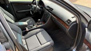 Pelēks Audi A4 2004 Kauņa, ar dzinēja tilpumu 1.90 L un nobraukumu 393 tūkst. km par 1200 €, foto 9 vietnē AUTOMOTO.COM.LV