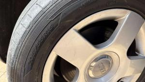 Pelēks Audi A4 2004 Kauņa, ar dzinēja tilpumu 1.90 L un nobraukumu 393 tūkst. km par 1200 €, foto 16 vietnē AUTOMOTO.COM.LV