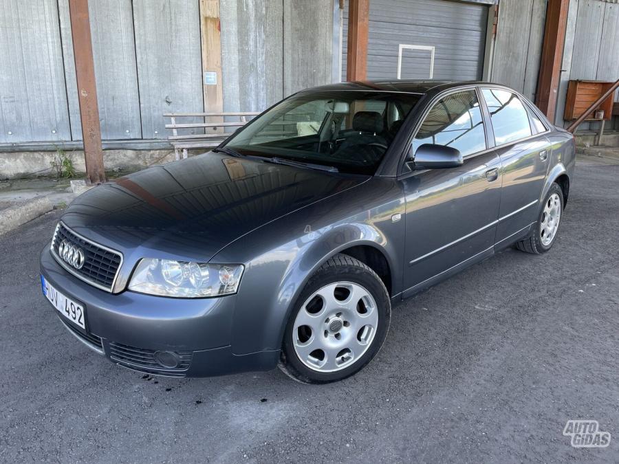 Grey Audi A4 2004 in Alytus, with an engine capacity of 1.90 L and mileage of 397 thousand km for 1200 €, photo 4 on AUTOMOTO.COM.LV