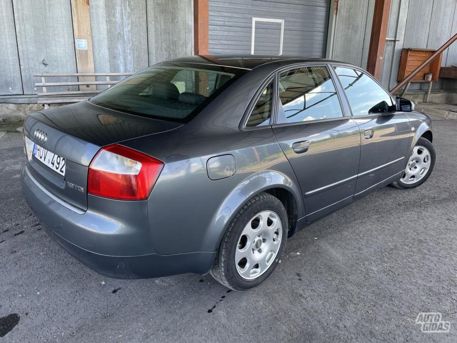 Grey Audi A4 2004 in Alytus, with an engine capacity of 1.90 L and mileage of 397 thousand km for 1200 €, photo 5 on AUTOMOTO.COM.LV