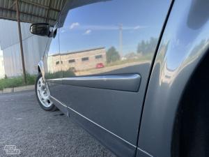 Grey Audi A4 2004 in Alytus, with an engine capacity of 1.90 L and mileage of 397 thousand km for 1200 €, photo 6 on AUTOMOTO.COM.LV