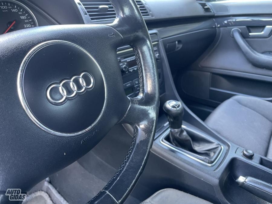 Grey Audi A4 2004 in Alytus, with an engine capacity of 1.90 L and mileage of 397 thousand km for 1200 €, photo 11 on AUTOMOTO.COM.LV