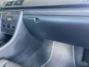 Grey Audi A4 2004 in Alytus, with an engine capacity of 1.90 L and mileage of 397 thousand km for 1200 €, photo 13 on AUTOMOTO.COM.LV