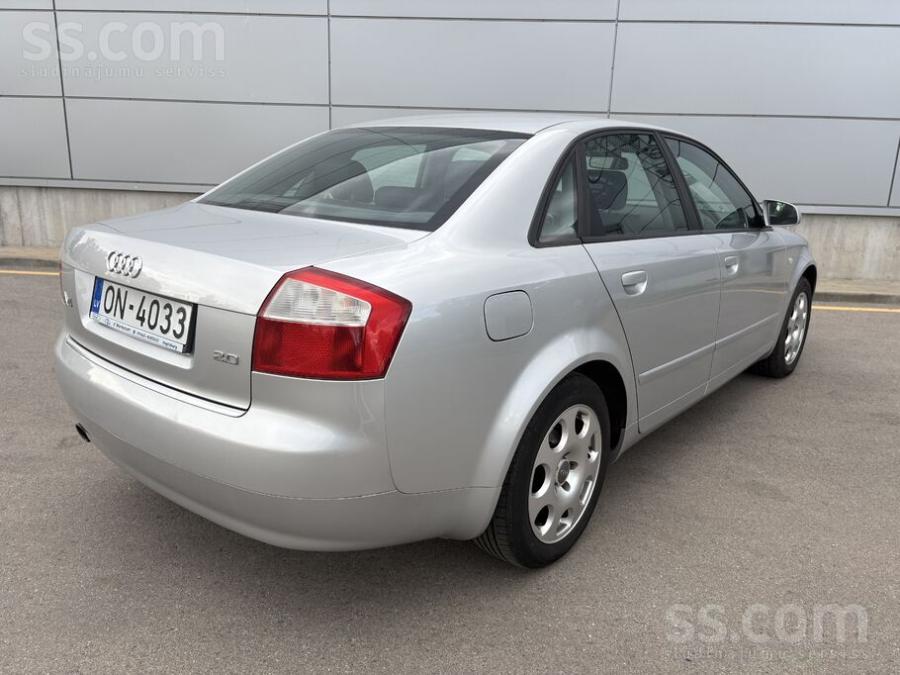 Pelēks Audi A4 2004 Rīga, ar dzinēja tilpumu 2.00 L un nobraukumu 243 tūkst. km par 2750 €, foto 7 vietnē AUTOMOTO.COM.LV