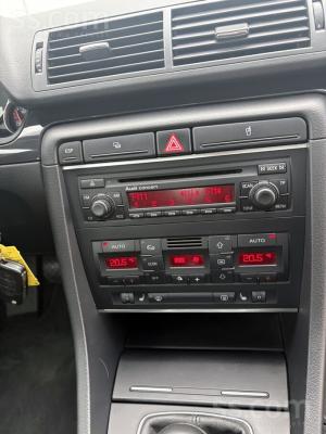 Pelēks Audi A4 2004 Rīga, ar dzinēja tilpumu 2.00 L un nobraukumu 243 tūkst. km par 2750 €, foto 10 vietnē AUTOMOTO.COM.LV