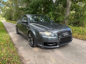 Grey Audi A4 2004 in Siauliai, with an engine capacity of 1.80 L and mileage of 10 thousand km for 4900 €, photo 3 on AUTOMOTO.COM.LV