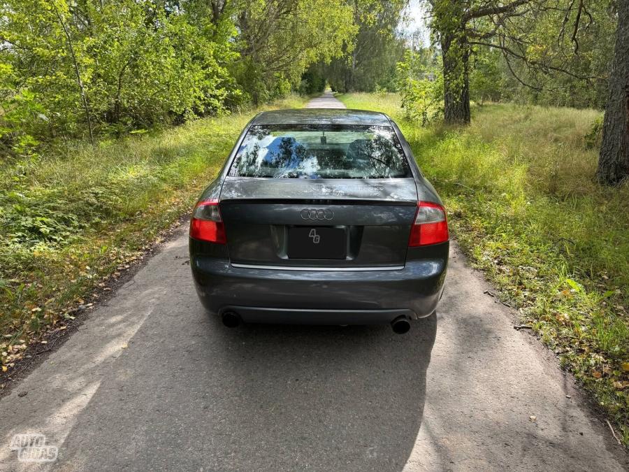 Grey Audi A4 2004 in Siauliai, with an engine capacity of 1.80 L and mileage of 10 thousand km for 4900 €, photo 6 on AUTOMOTO.COM.LV