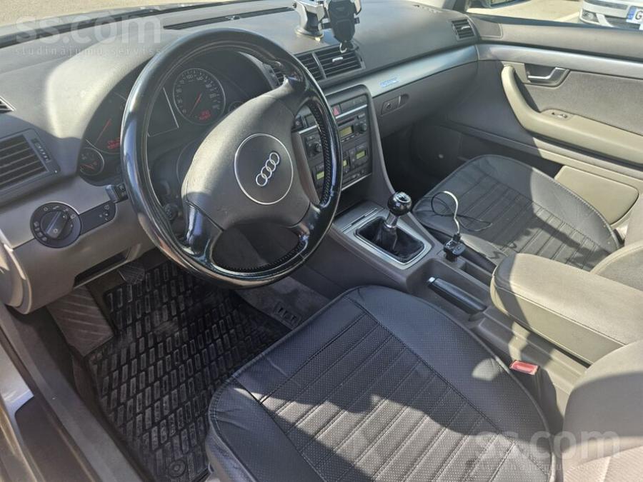 Grey Audi A4 2004 in Riga, with an engine capacity of 1.80 L and mileage of 266 thousand km for 2000 €, photo 6 on AUTOMOTO.COM.LV