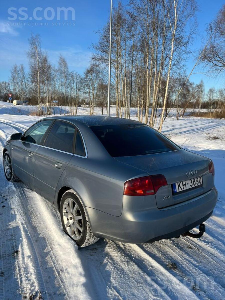 Grey Audi A4 2004 in Jelgava, with an engine capacity of 2.00 L and mileage of 438 thousand km for 2150 €, photo 4 on AUTOMOTO.COM.LV