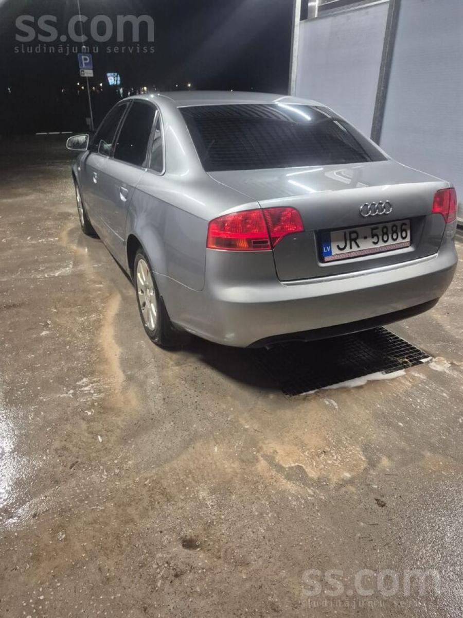 Pelēks Audi A4 2005 Bauska, ar dzinēja tilpumu 2.00 L un nobraukumu 409 tūkst. km par 2500 €, foto 3 vietnē AUTOMOTO.COM.LV