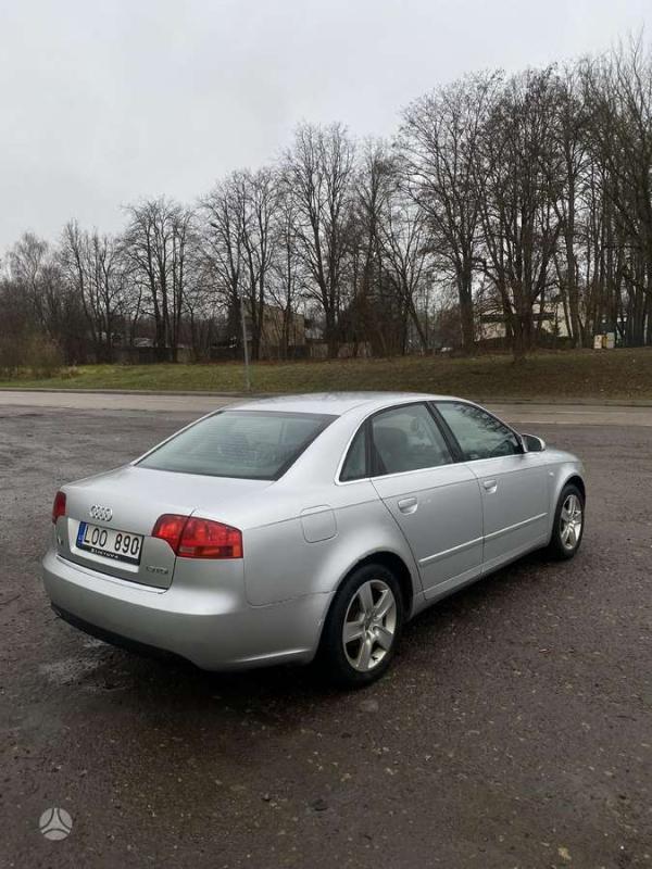 Grey Audi A4 2005 in Kaunas, with an engine capacity of 1.90 L and mileage of 340 thousand km for 2100 €, photo 1 on AUTOMOTO.COM.LV