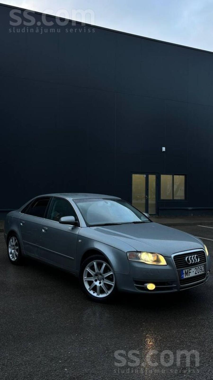 Grey Audi A4 2005 in Riga, with an engine capacity of 2.50 L and mileage of 341 thousand km for 3200 €, photo 3 on AUTOMOTO.COM.LV