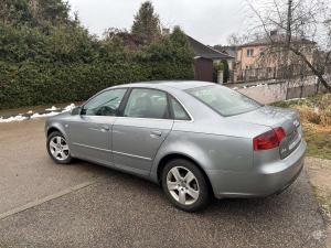 Grey Audi A4 2005 in Jurbarkas, with an engine capacity of 1.97 L and mileage of 262 thousand km for 3000 €, photo 4 on AUTOMOTO.COM.LV