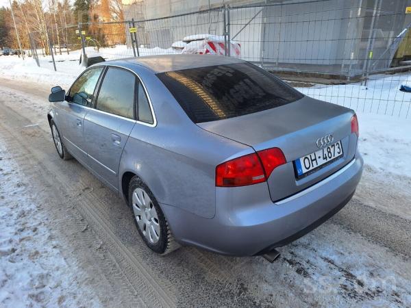 Grey Audi A4 2005 in Valka, with an engine capacity of 2.00 L and mileage of 307 thousand km for 2350 €, photo 4 on AUTOMOTO.COM.LV