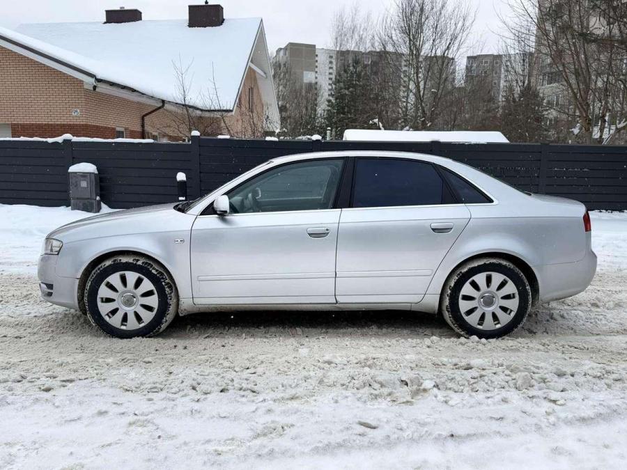 Grey Audi A4 2005 in Vilnius, with an engine capacity of 1.97 L and mileage of 283 thousand km for 1850 €, photo 8 on AUTOMOTO.COM.LV
