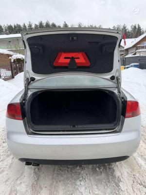 Grey Audi A4 2005 in Vilnius, with an engine capacity of 1.97 L and mileage of 283 thousand km for 1850 €, photo 12 on AUTOMOTO.COM.LV