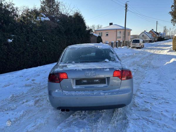 Pelēks Audi A4 2005 Jurbarkas, ar dzinēja tilpumu 1.97 L un nobraukumu 262 tūkst. km par 3200 €, foto 6 vietnē AUTOMOTO.COM.LV