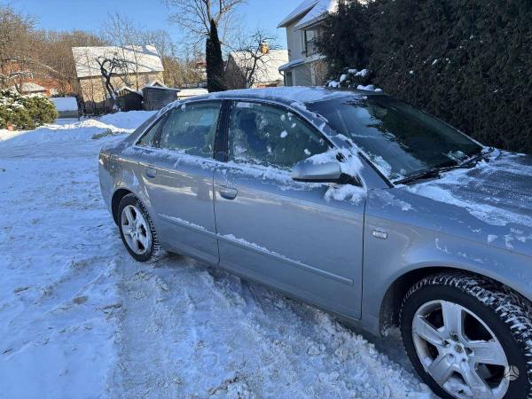 Pelēks Audi A4 2005 Jurbarkas, ar dzinēja tilpumu 1.97 L un nobraukumu 262 tūkst. km par 3200 €, foto 8 vietnē AUTOMOTO.COM.LV