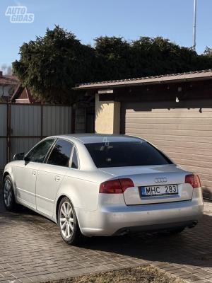 Pelēks Audi A4 2005 Viļņa, ar dzinēja tilpumu 3.00 L un nobraukumu 301 tūkst. km par 3000 €, foto 3 vietnē AUTOMOTO.COM.LV