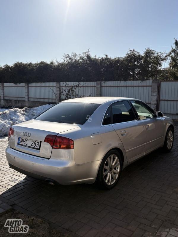 Grey Audi A4 2005 in Vilnius, with an engine capacity of 3.00 L and mileage of 301 thousand km for 3000 €, photo 7 on AUTOMOTO.COM.LV