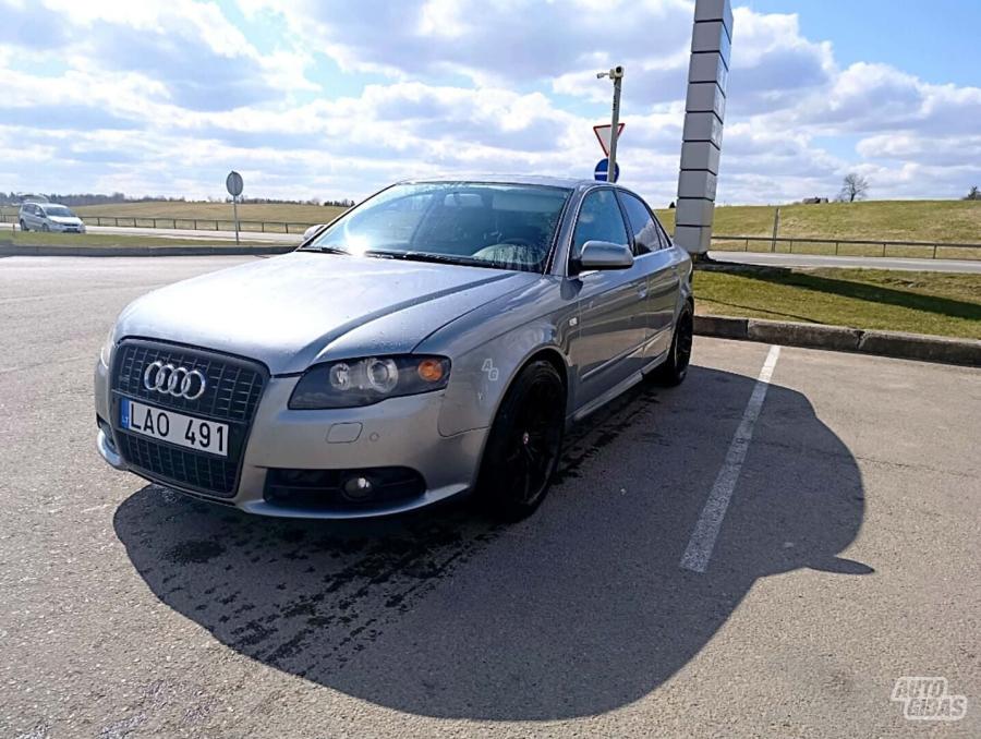 Grey Audi A4 2005 in Rietavas, with an engine capacity of 3.00 L and mileage of 223 thousand km for 2700 €, photo 4 on AUTOMOTO.COM.LV