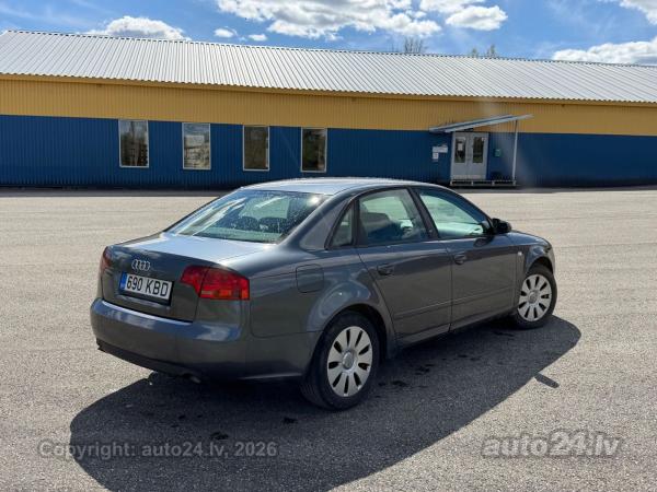 Pelēks Audi A4 2005 Mustvē, ar dzinēja tilpumu 2.50 L un nobraukumu 0 tūkst. km par 1499 €, foto 4 vietnē AUTOMOTO.COM.LV