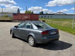 Pelēks Audi A4 2005 Mustvē, ar dzinēja tilpumu 2.50 L un nobraukumu 0 tūkst. km par 1499 €, foto 7 vietnē AUTOMOTO.COM.LV