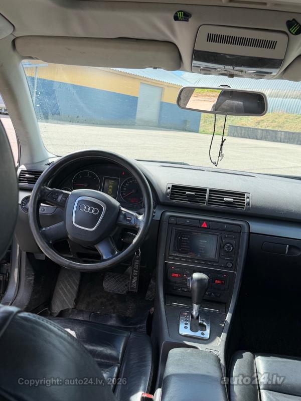 Pelēks Audi A4 2005 Mustvē, ar dzinēja tilpumu 2.50 L un nobraukumu 0 tūkst. km par 1499 €, foto 7 vietnē AUTOMOTO.COM.LV