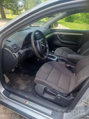 Pelēks Audi A4 2005 Dobele, ar dzinēja tilpumu 2.00 L un nobraukumu 285 tūkst. km par 2800 €, foto 3 vietnē AUTOMOTO.COM.LV