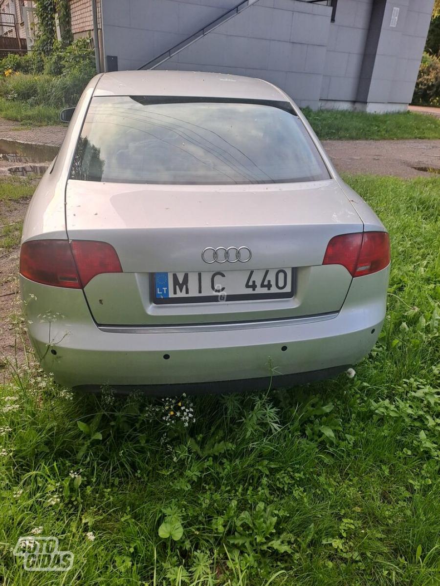 Grey Audi A4 2005 in Vilnius, with an engine capacity of 2.00 L and mileage of 356 thousand km for 850 €, photo 4 on AUTOMOTO.COM.LV
