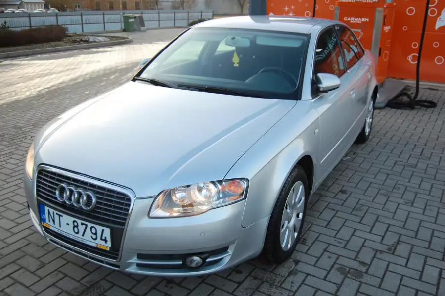 Pelēks Audi A4 2005 Jēkabpils, ar dzinēja tilpumu 2.00 L un nobraukumu 260 tūkst. km par 4300 €, foto 4 vietnē AUTOMOTO.COM.LV
