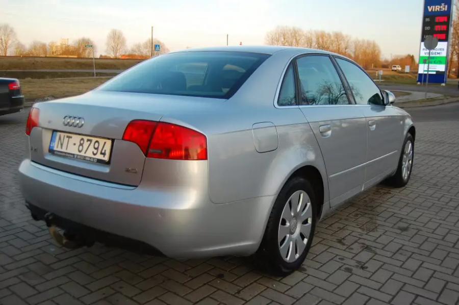Pelēks Audi A4 2005 Jēkabpils, ar dzinēja tilpumu 2.00 L un nobraukumu 260 tūkst. km par 4300 €, foto 7 vietnē AUTOMOTO.COM.LV
