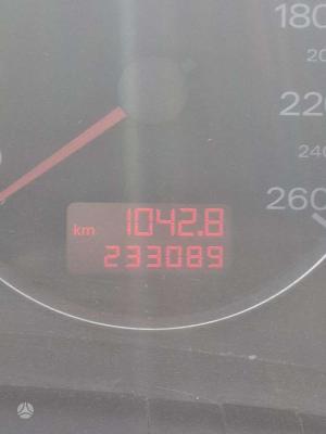 Pelēks Audi A4 2005 Kaišiadorys, ar dzinēja tilpumu 1.90 L un nobraukumu 300 tūkst. km par 2400 €, foto 9 vietnē AUTOMOTO.COM.LV