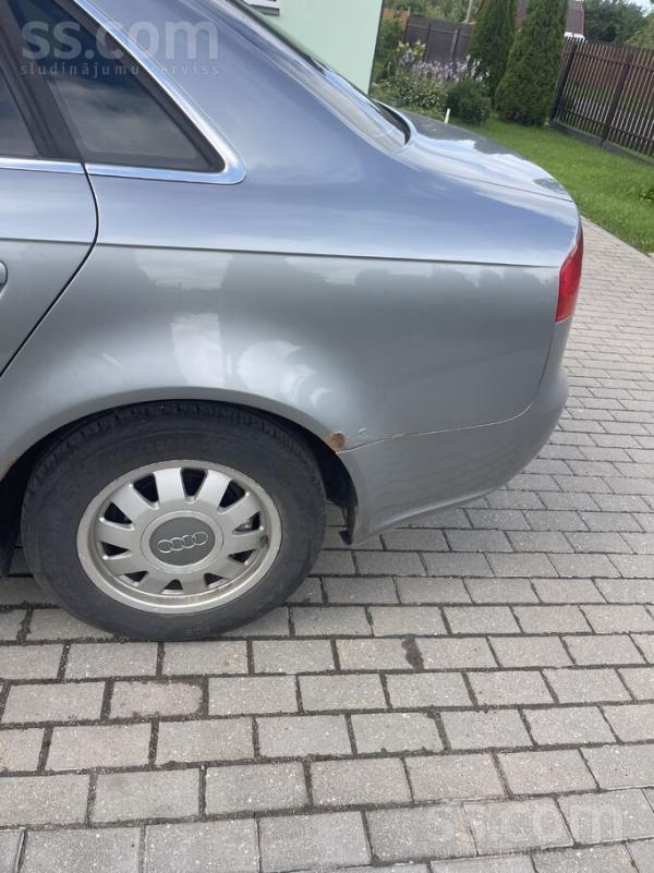 Grey Audi A4 2005 in Riga, with an engine capacity of 2.00 L and mileage of 225 thousand km for 2200 €, photo 4 on AUTOMOTO.COM.LV