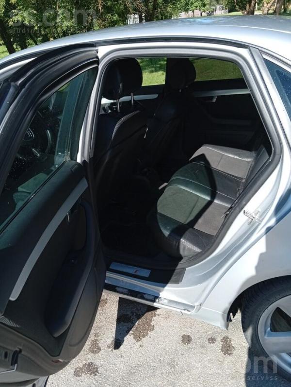 Grey Audi A4 2005 in Rezekne, with an engine capacity of 2.00 L and mileage of 315 thousand km for 2600 €, photo 7 on AUTOMOTO.COM.LV