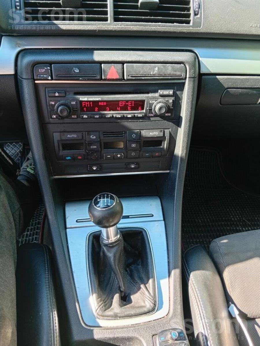 Pelēks Audi A4 2005 Rēzekne, ar dzinēja tilpumu 2.00 L un nobraukumu 315 tūkst. km par 2600 €, foto 14 vietnē AUTOMOTO.COM.LV