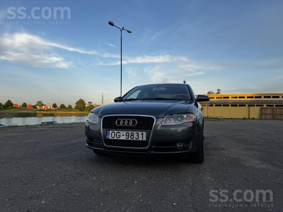Pelēks Audi A4 2005 Jelgava, ar dzinēja tilpumu 2.00 L un nobraukumu 321 tūkst. km par 2150 €, foto 2 vietnē AUTOMOTO.COM.LV