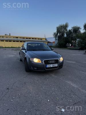 Pelēks Audi A4 2005 Jelgava, ar dzinēja tilpumu 2.00 L un nobraukumu 321 tūkst. km par 2000 €, foto 3 vietnē AUTOMOTO.COM.LV