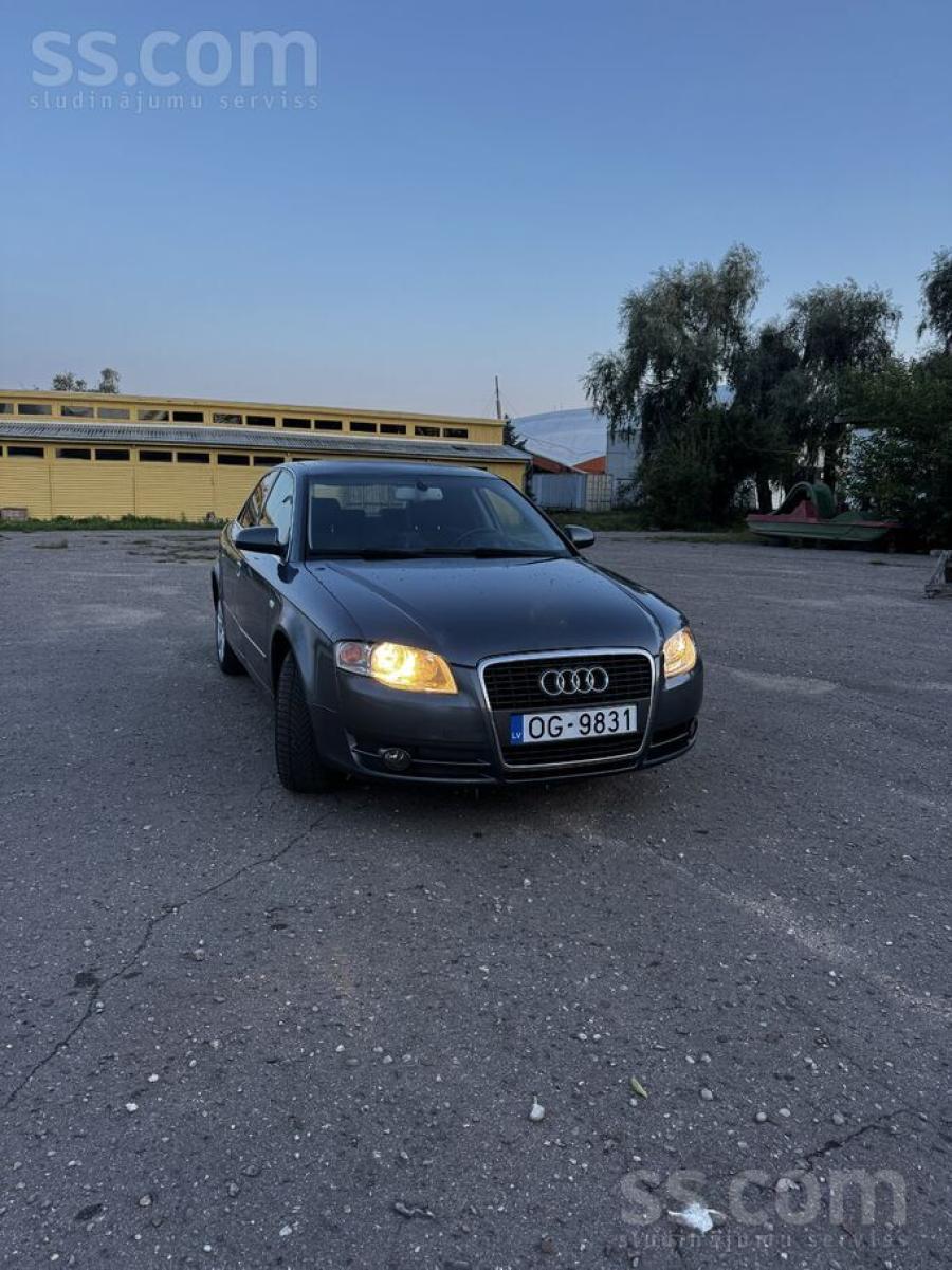 Pelēks Audi A4 2005 Jelgava, ar dzinēja tilpumu 2.00 L un nobraukumu 321 tūkst. km par 2000 €, foto 3 vietnē AUTOMOTO.COM.LV