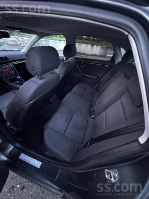 Pelēks Audi A4 2005 Jelgava, ar dzinēja tilpumu 2.00 L un nobraukumu 321 tūkst. km par 2000 €, foto 4 vietnē AUTOMOTO.COM.LV