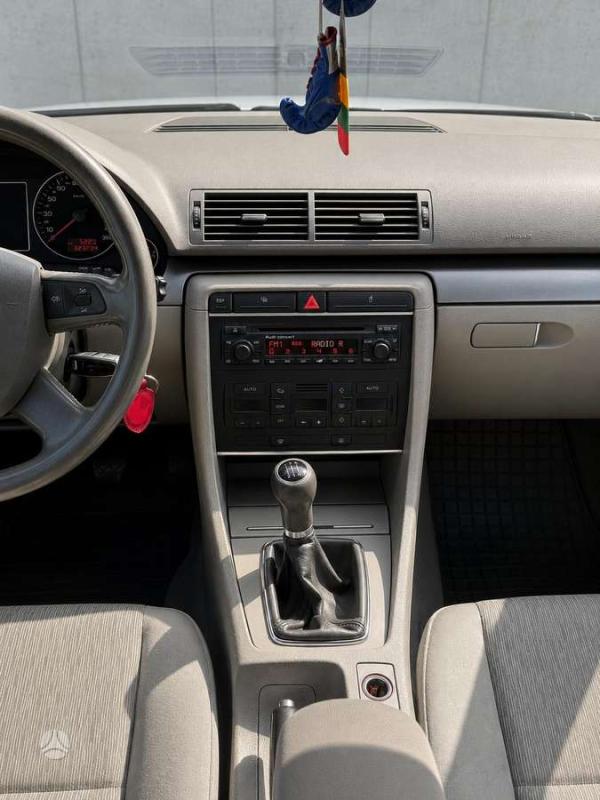 Grey Audi A4 2005 in Vilnius, with an engine capacity of 1.90 L and mileage of 324 thousand km for 2000 €, photo 10 on AUTOMOTO.COM.LV