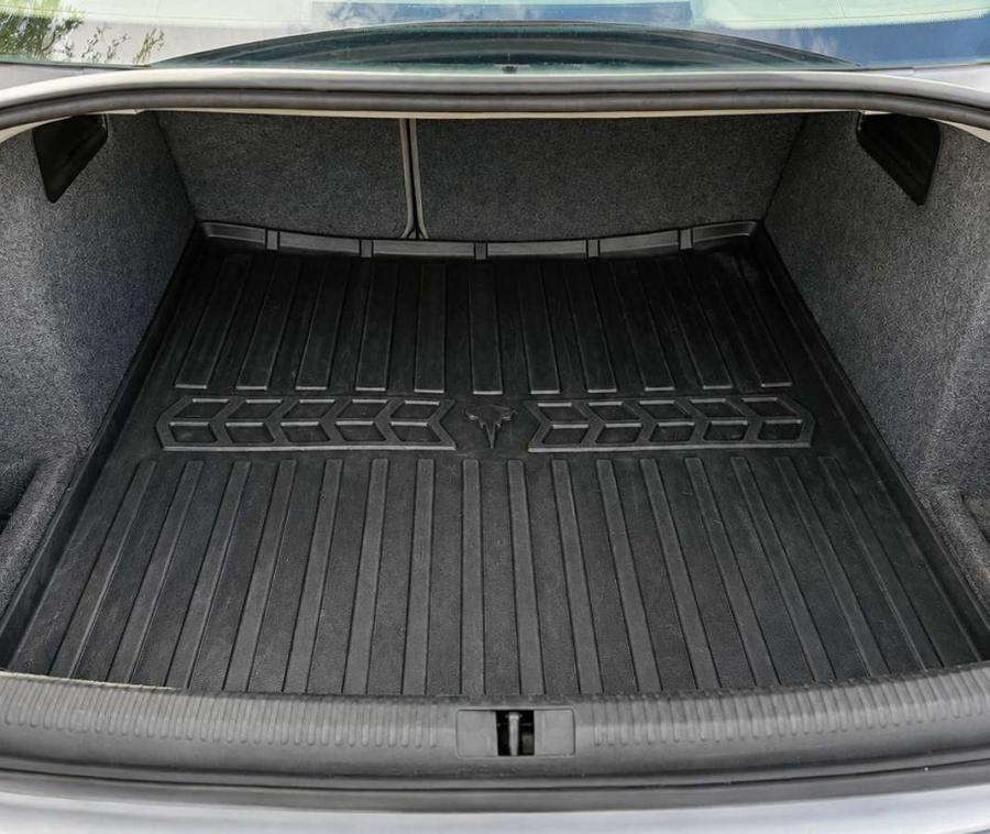 Grey Audi A4 2005 in Vilnius, with an engine capacity of 1.90 L and mileage of 324 thousand km for 2000 €, photo 14 on AUTOMOTO.COM.LV