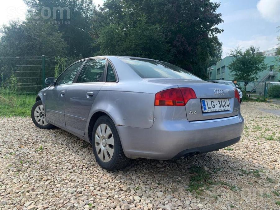 Pelēks Audi A4 2005 Rīga, ar dzinēja tilpumu 2.00 L un nobraukumu 212 tūkst. km par 1250 €, foto 3 vietnē AUTOMOTO.COM.LV