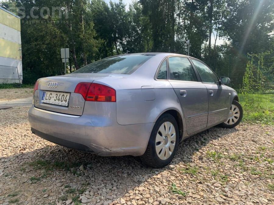 Pelēks Audi A4 2005 Rīga, ar dzinēja tilpumu 2.00 L un nobraukumu 212 tūkst. km par 1250 €, foto 5 vietnē AUTOMOTO.COM.LV