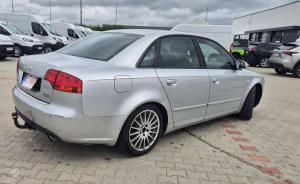 Pelēks Audi A4 2005 Kauņa, ar dzinēja tilpumu 1.98 L un nobraukumu 160 tūkst. km par 3500 €, foto 5 vietnē AUTOMOTO.COM.LV